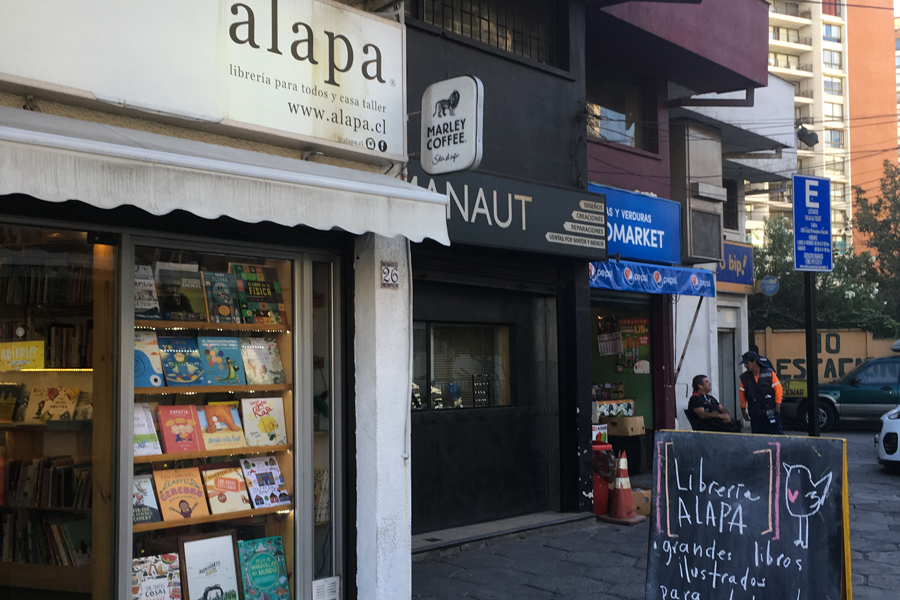 Emprendedores | Alapa: Una librería con cuento